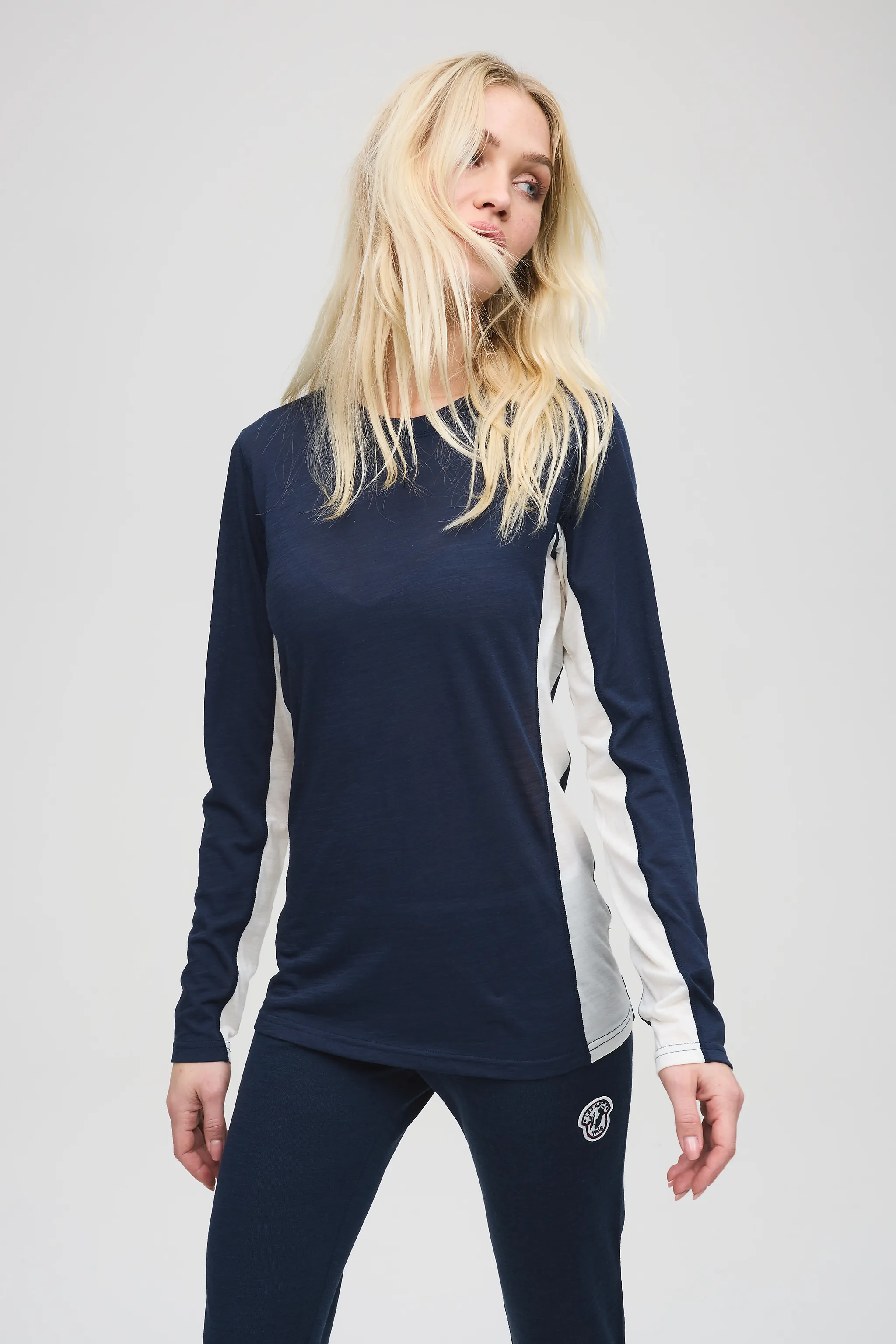 LES ARCS Noelle wool roundneck 001/navy Dame | Sport1.no
