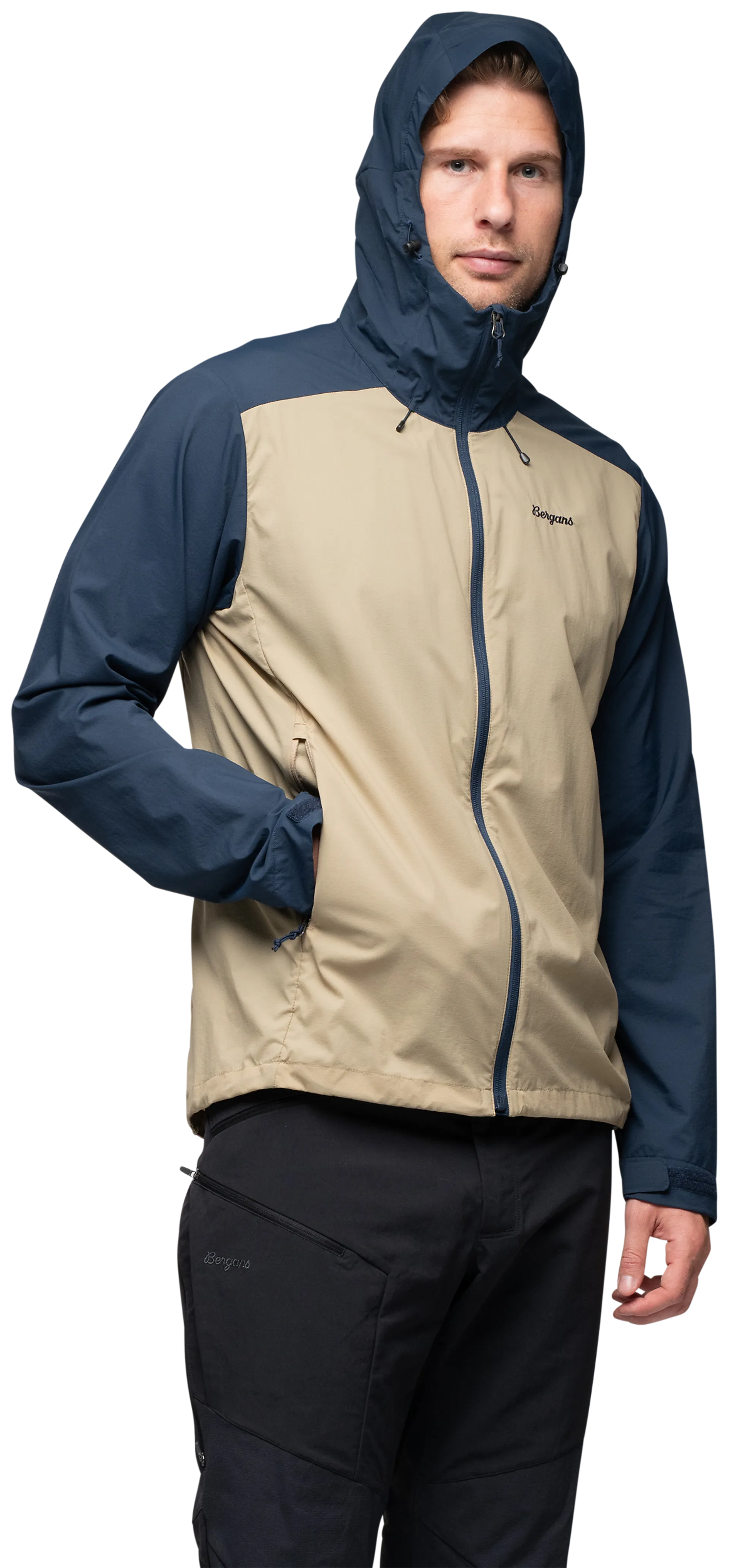 BERGANS OF NORWAY Rabot Windbreaker Jacket Men Warm Sand/Navy Blue ...