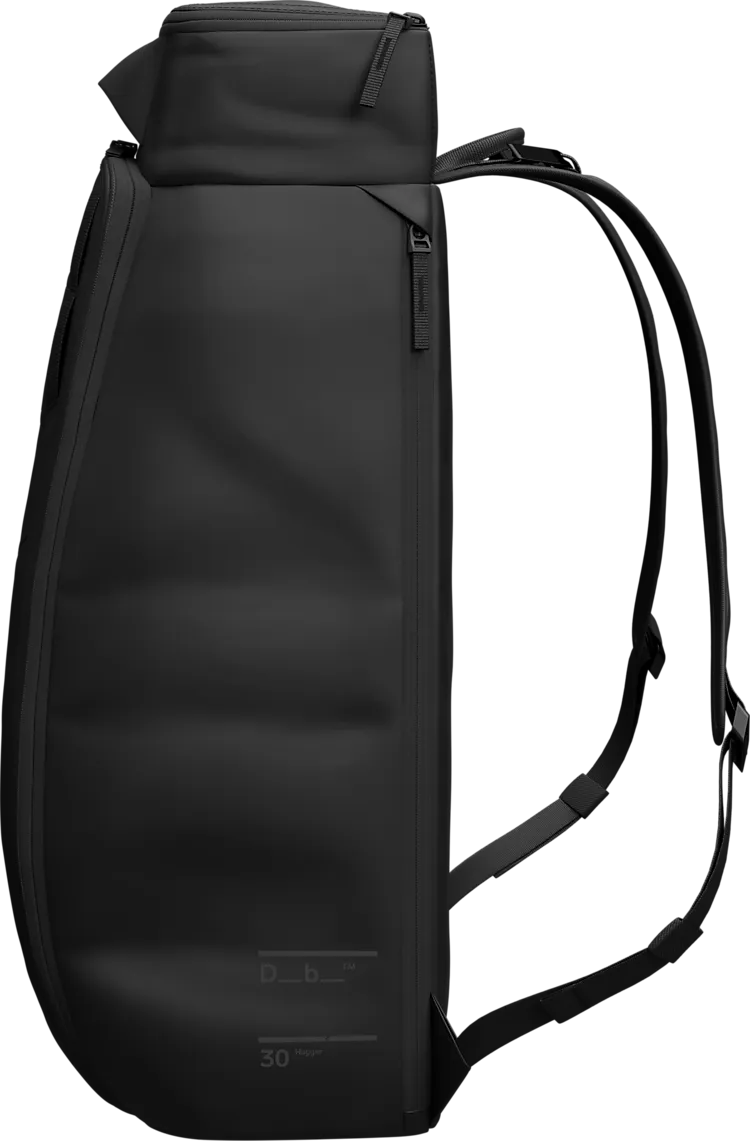DB Hugger Backpack 30L 0049/Black Out Unisex | Sport1.no