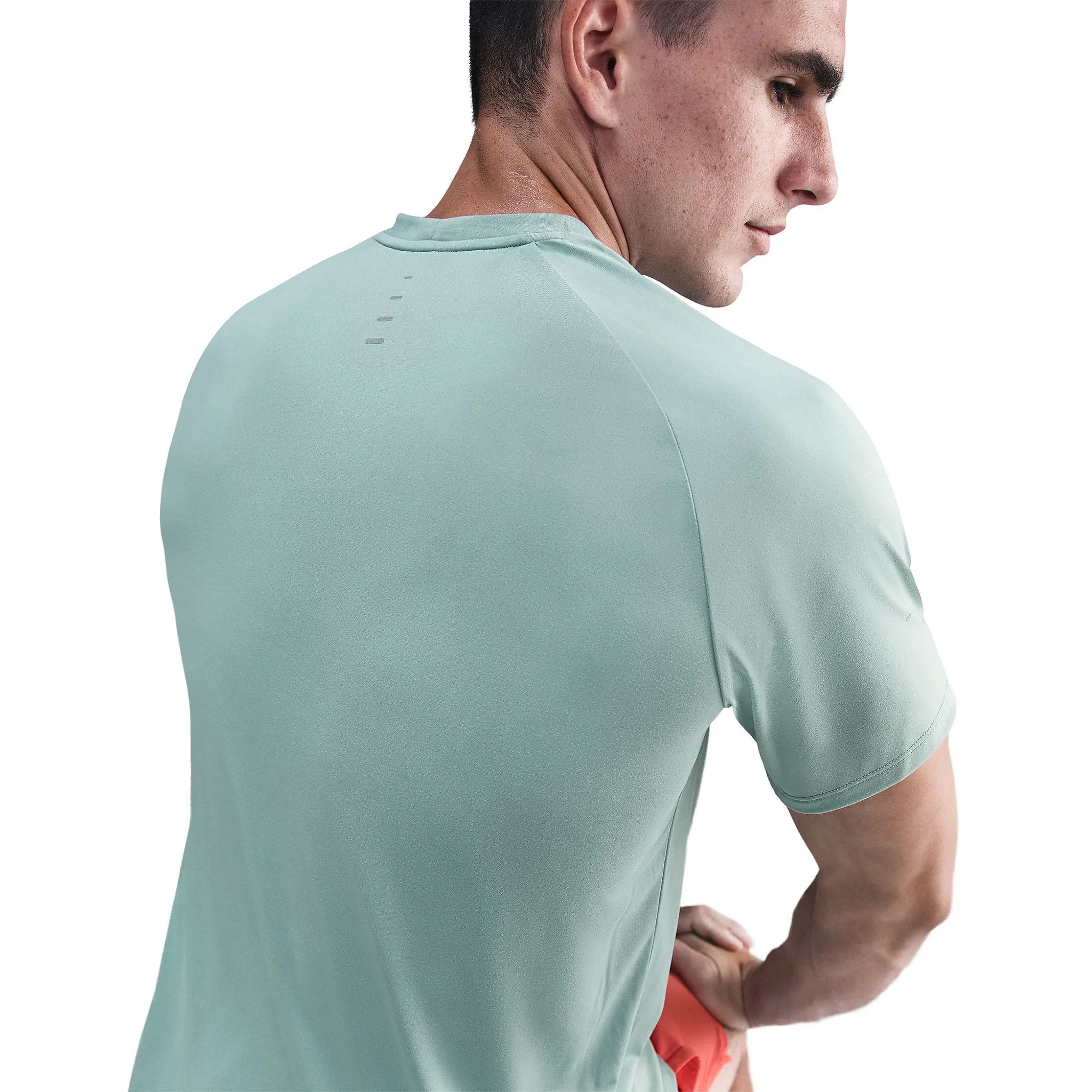 NIKE Dri-FIT ADV STRIDE TOP CANNON/REFLECTIVE SILV Herre | Løplabbet.no