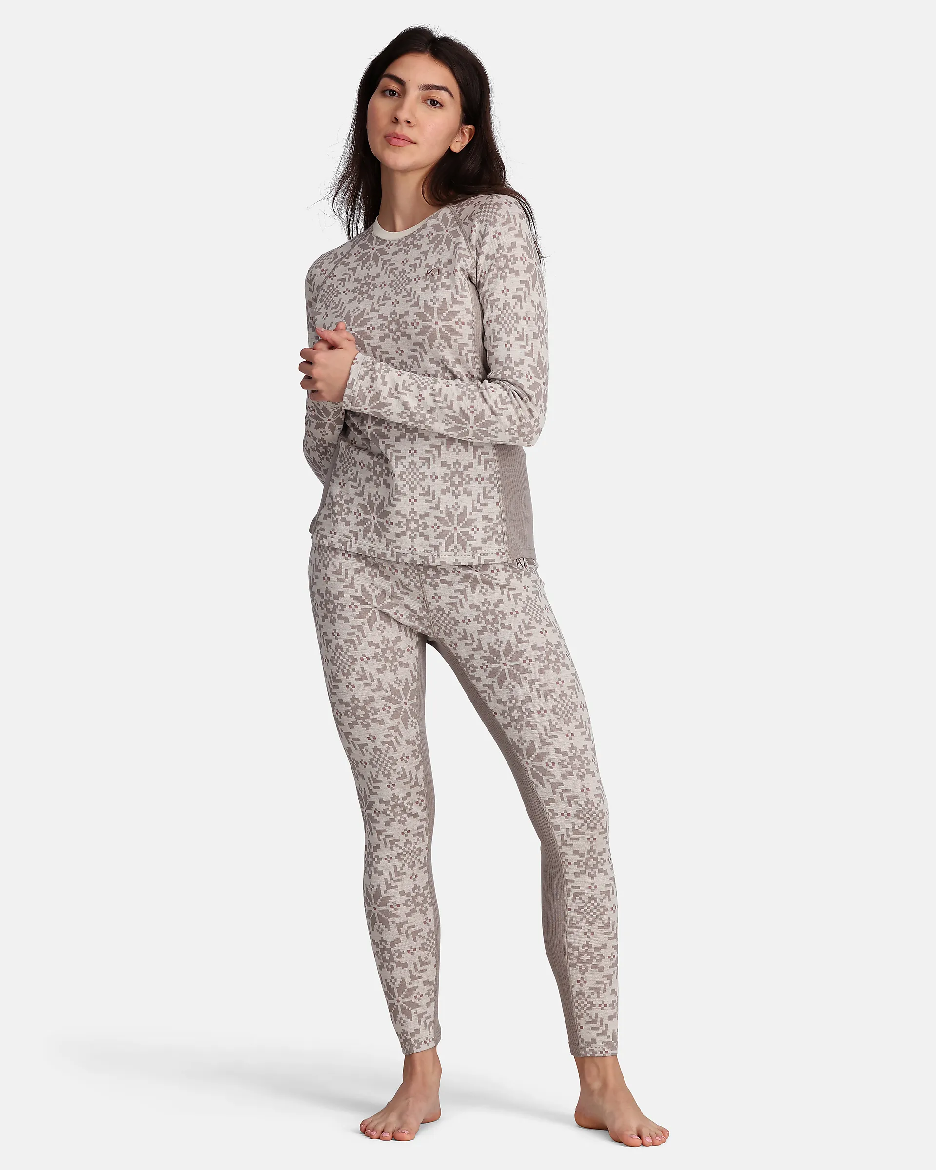 KARI TRAA EDITH LONG SLEEVE LIGHT WARM GREY Dame | Sport1.no